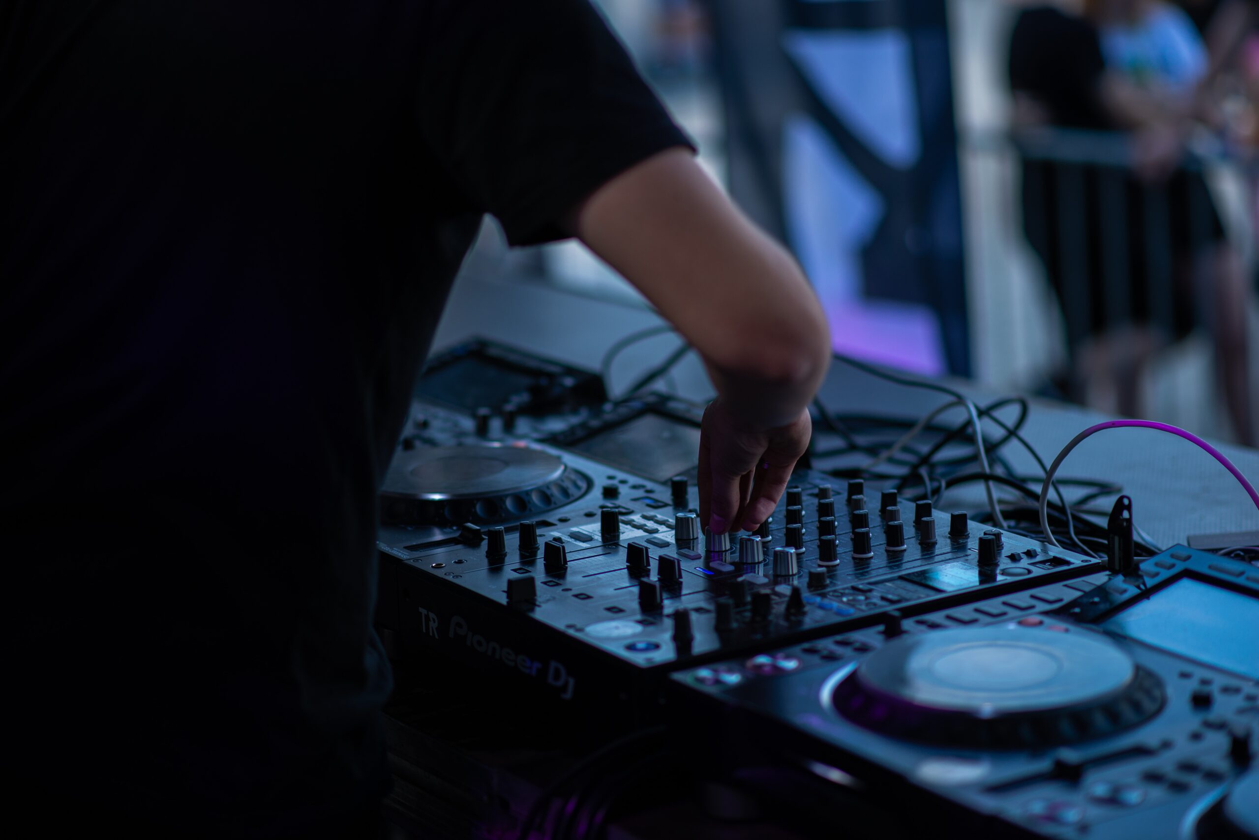 Setting the Stage for Unforgettable Musical Experiences: The DJ Company ...